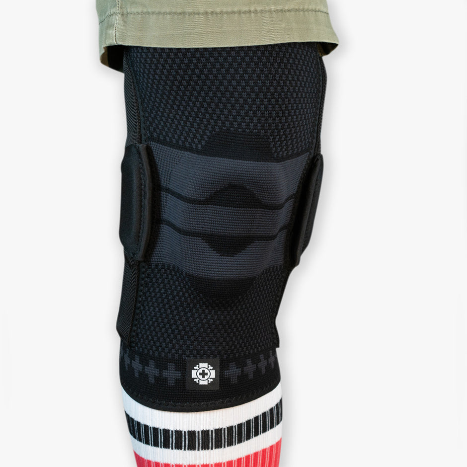 Therapeutic Knee Braces & Knee Sleeves for Pain – Old Bones Therapy